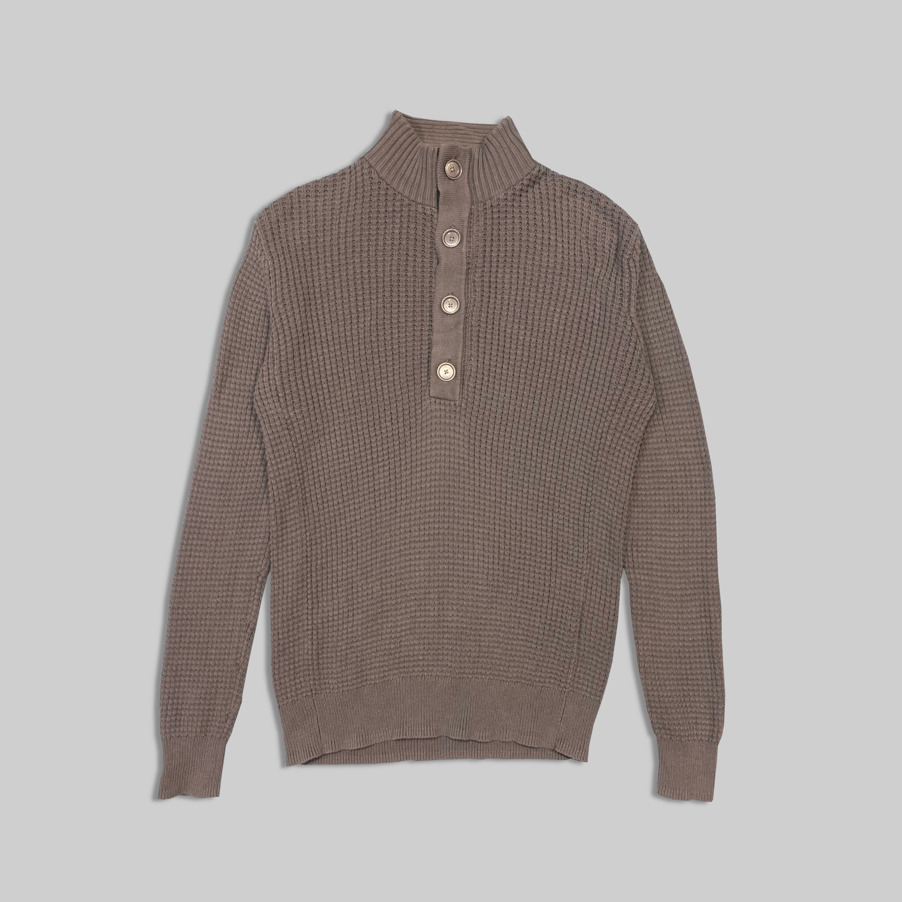 Calvin Klein half button pullover – Equipment
